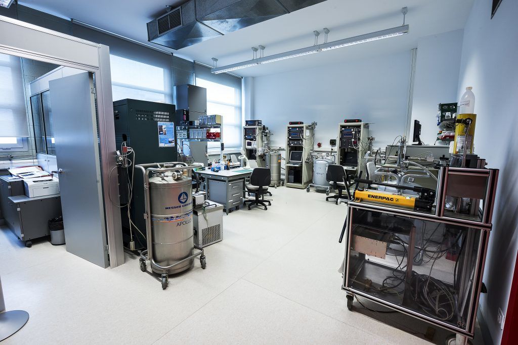 Facilities – CFM – Materials Physics Center