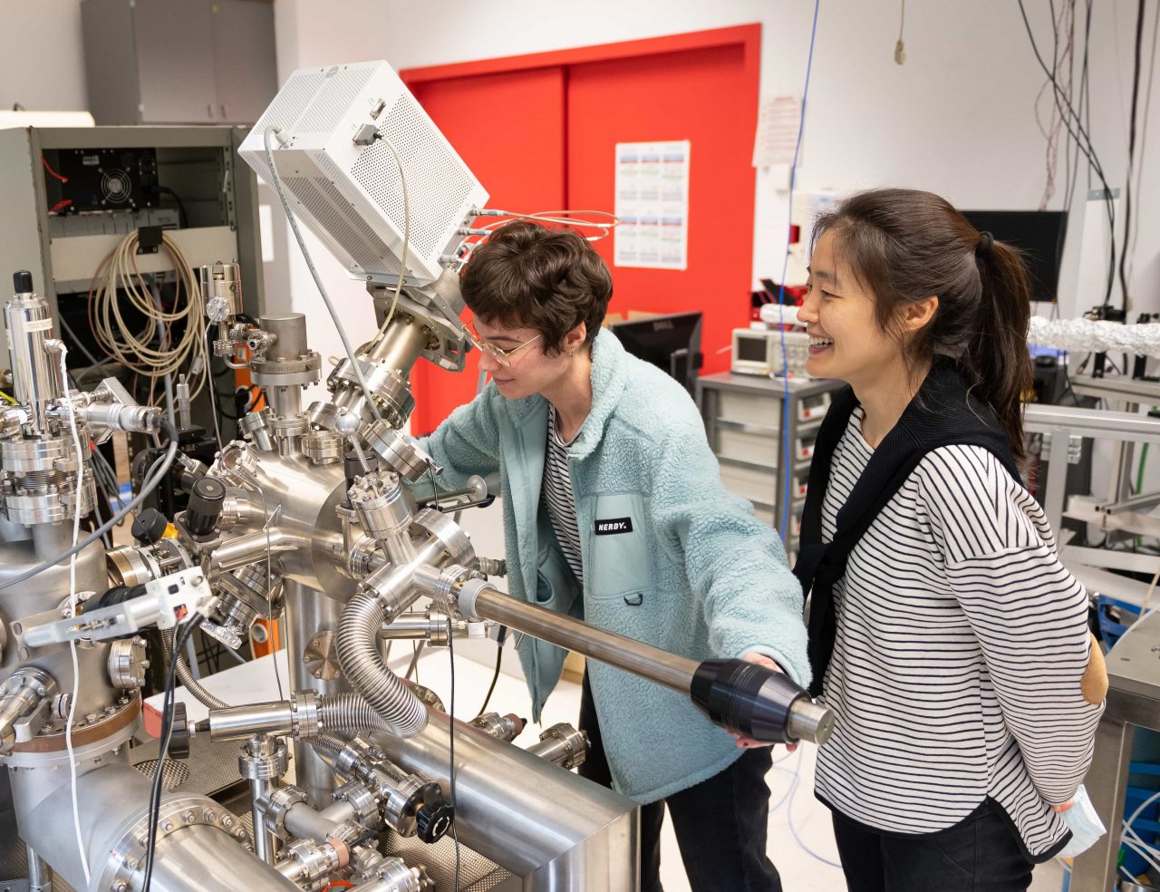 New Concept Quantum Computer with ‘Electron Spin Qubits’ developed ...