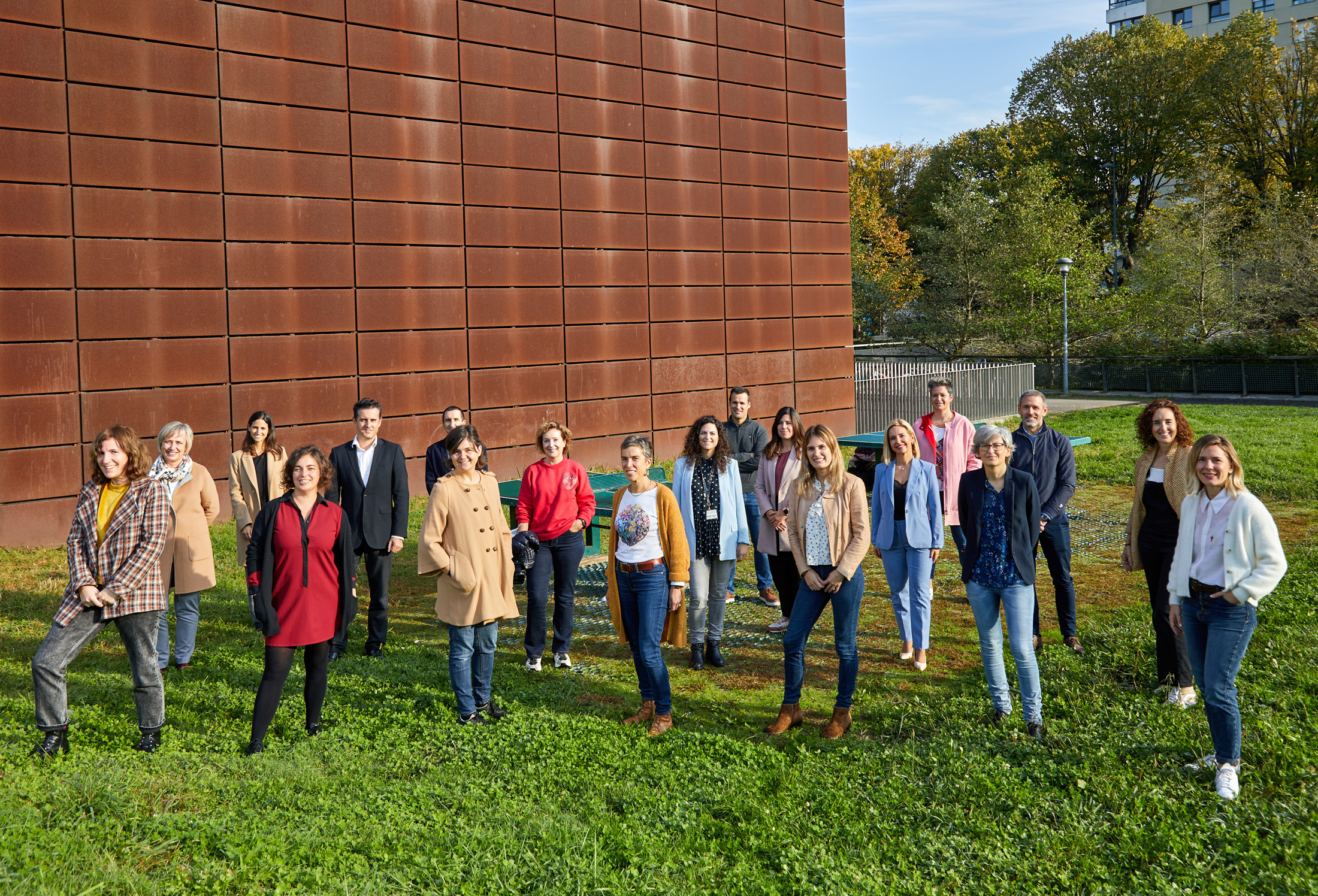 Emakumeak Zientzian goes on adding to itself – CFM – Materials Physics ...