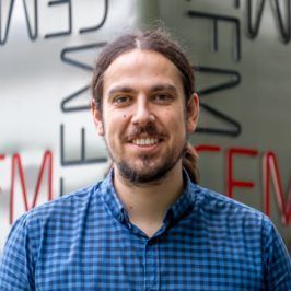 Team – CFM – Materials Physics Center