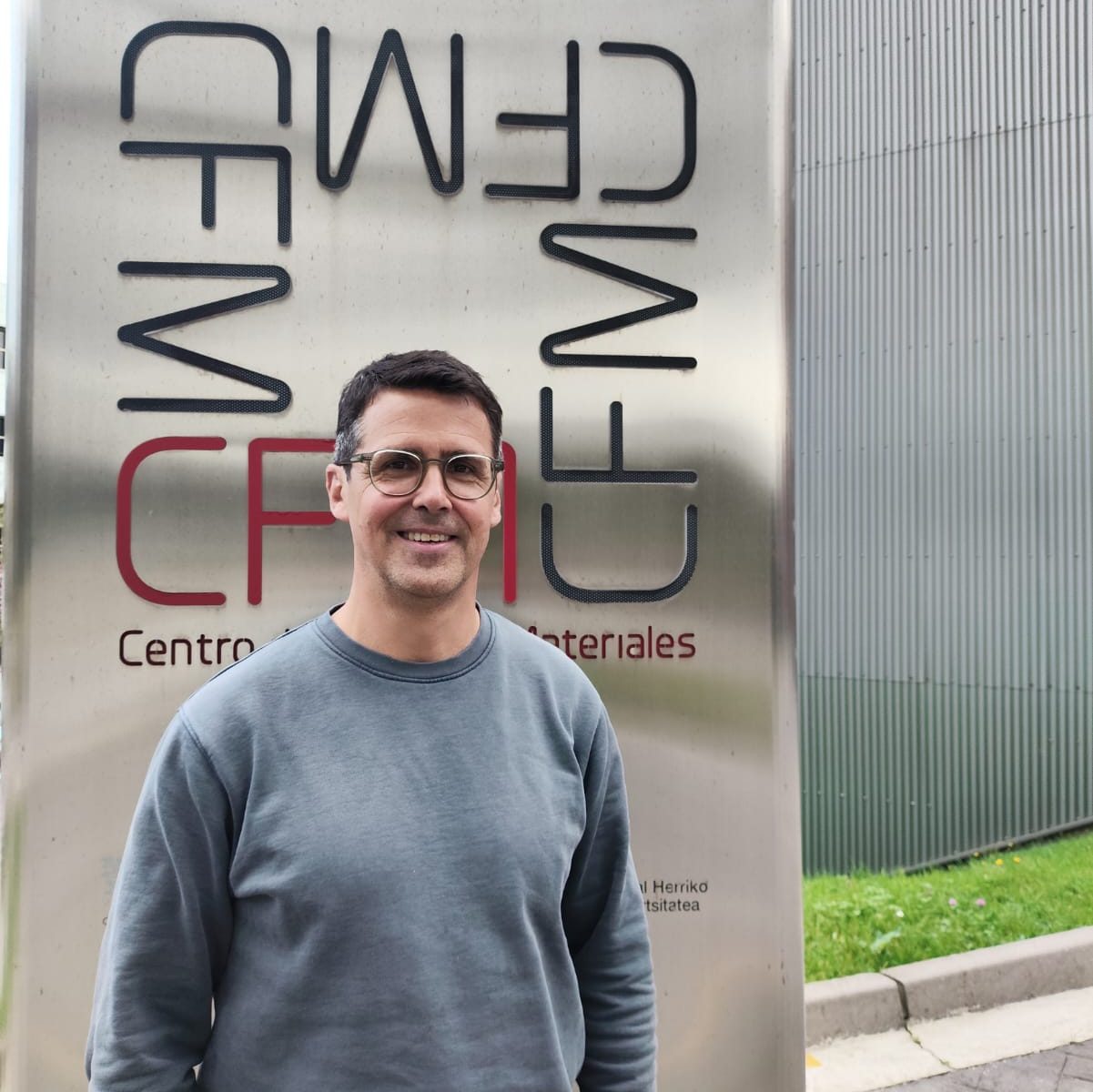 Team – CFM – Materials Physics Center