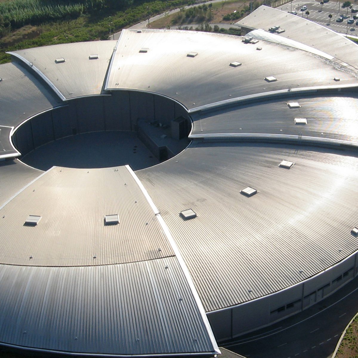 CFM – Materials Physics Center – A research center focused in materials ...