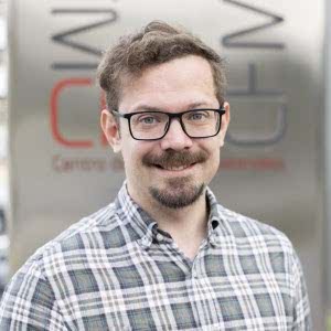 Victor Krivenkov – CFM – Materials Physics Center