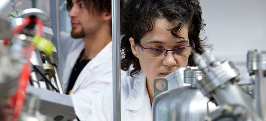 research-lines – CFM – Materials Physics Center